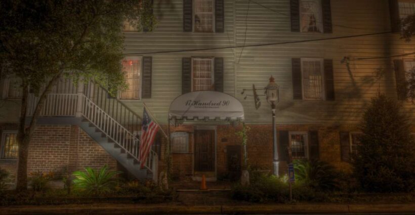 Savannah: Adults-Only Dead of Night Walking Tour - A Closer Look at the Dead of Night Tour