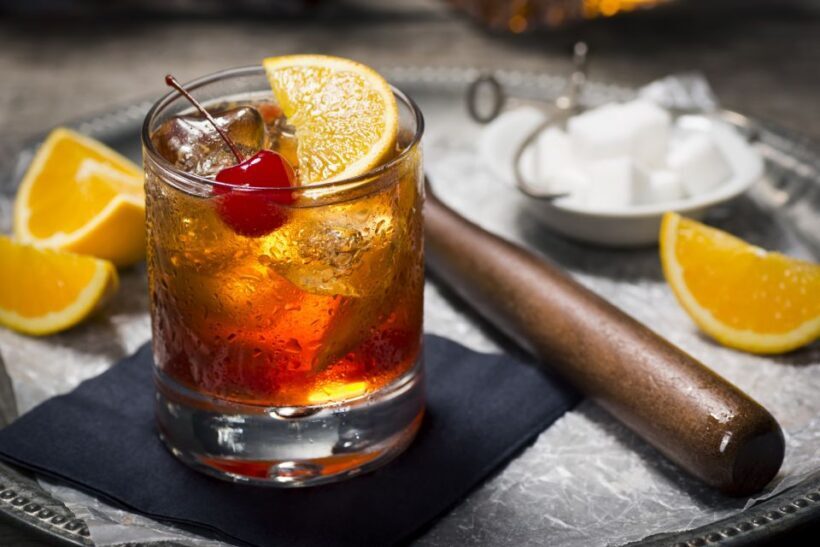 Savannah: Battles & Brews Civil War History Pub Crawl - Authenticity and Atmosphere