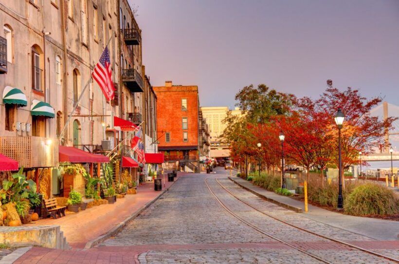 Savannah: Battles & Brews Civil War History Pub Crawl - Who Would Love This Tour?