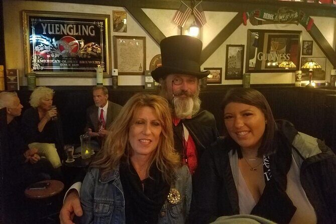 Savannah Cigar Crawl Rogues Rascals and Heroes - A Closer Look at the Savannah Cigar Crawl Experience