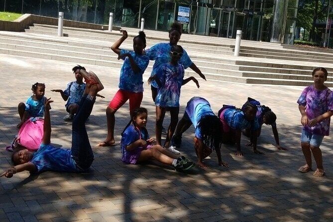 Savannah City Scavenger Hunt Excursion by Wacky Walks - A Practical Guide to the Savannah City Scavenger Hunt