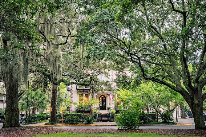 Savannah Haunted Night Bike Tour - Exploring Savannah’s Haunted Night on Two Wheels