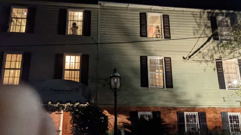 Savannah: Haunts and Horror - The Hell Cat Ghost Tour - Who Should Consider This Tour?