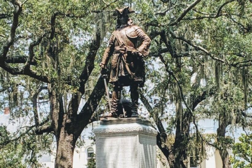 Savannah: Historic District and Islands Private Tour - Key Points