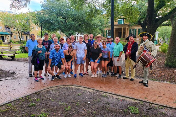 Savannah Historic District Tour by The Wandering Historians - Meet Your Knowledgeable Guides