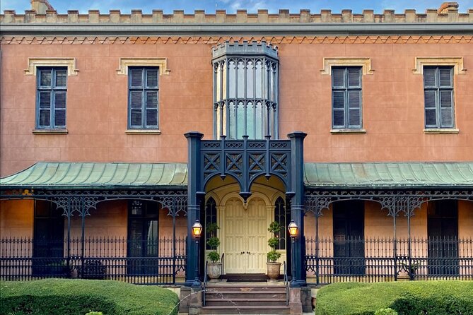 Savannah Historic District Tour by The Wandering Historians - Unique Cultural Insights