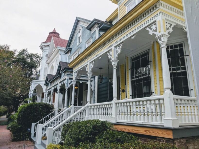 Savannah: Historic Districts & Bonaventure Private Tour - A Deep Dive into Savannah’s Historic Charm