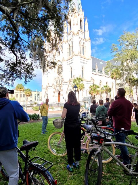 Savannah: Historical Bike Tour with Tour Guide - Analyzing the Value