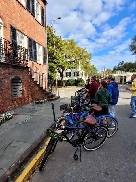 Savannah: Historical Bike Tour with Tour Guide - The Sum Up
