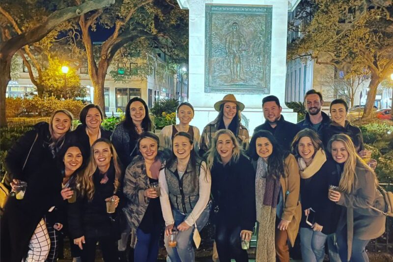 Savannah: Historical Pub Crawl Tour with Drinks Included - Key Points