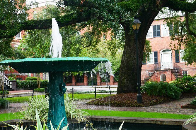 Savannah History Walking Tour - Exploring Savannah’s Past with the Savannah History Walking Tour