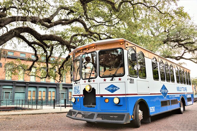 Savannah Land & Sea Combo: City Sightseeing Trolley Tour With Riverboat Cruise - Meeting and Pickup Information