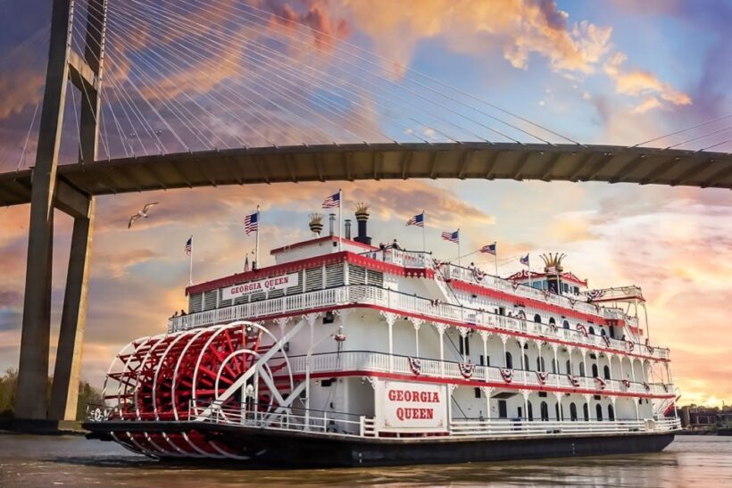 Savannah: Riverboat Sunset Cruise - The View from the Water