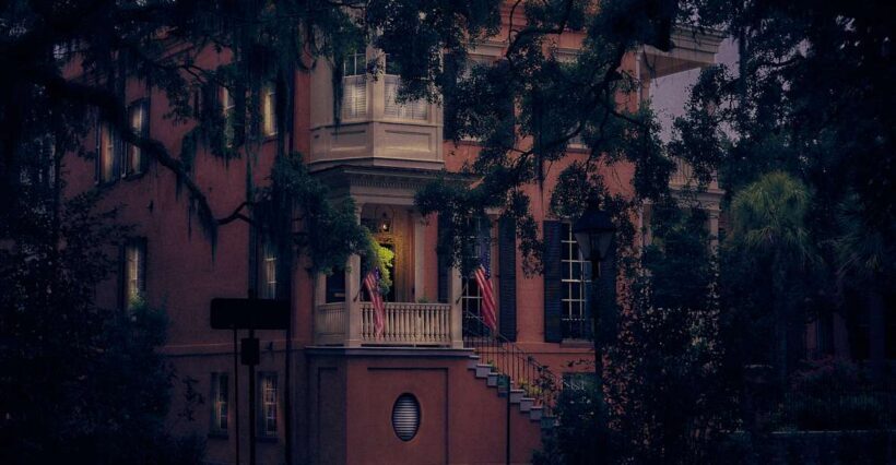 Savannah: Sixth Sense Savannah Ghost Tour - A Closer Look at the Itinerary