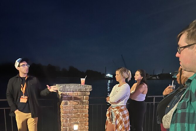 Savannah Strangled not Stirred Pub Crawl - What Makes This Tour Stand Out?