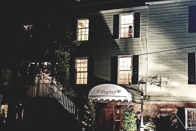 Savannah Supernatural Haunted Walking Tour - Exploring Savannah’s Haunted Cemeteries