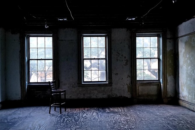 Savannah Supernatural Haunted Walking Tour - The Heart of Savannah’s Haunted Tales