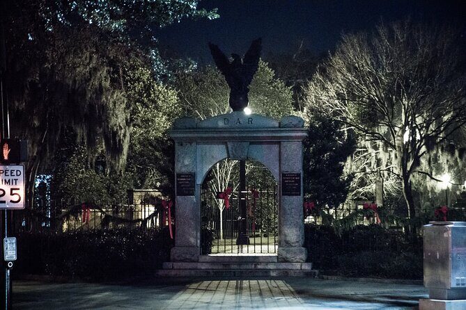 Savannah Terrors Spirits & Spirits Haunted Pub Crawl - Key Points