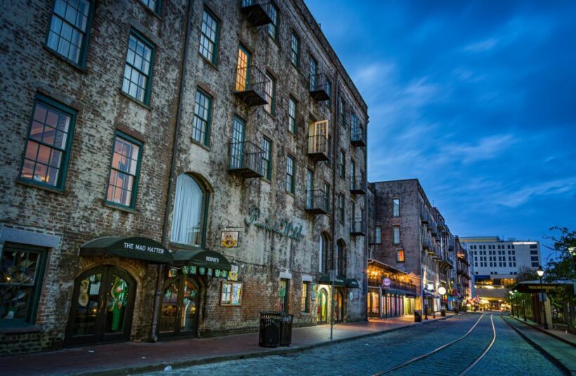 Savannah: True Crime Pub Crawl - Who Should Consider This Tour?