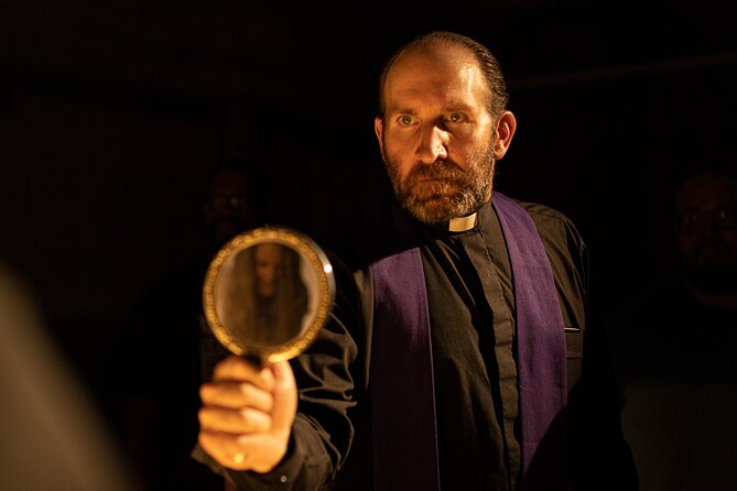 Savannahs Local Lore Ghost Tour - Experience the Haunted Trolley