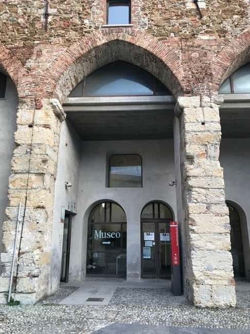 Savona: Guided tour of the Civic Museum of Archaeology and the City of Savona - An In-Depth Look at the Tour Experience