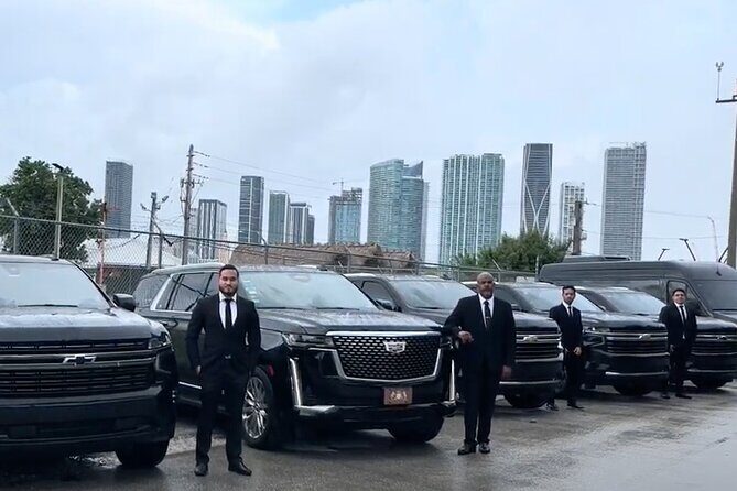 Sawgrass Mills Mall Round-Trip Transportation from Miami - Who Should Book This Service?
