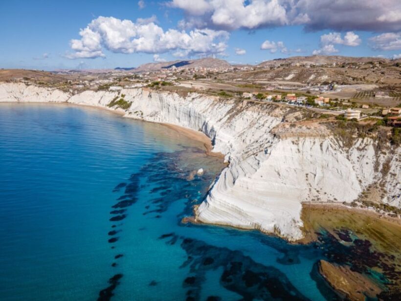 Scala dei Turchi: Private boat tour with sunset aperitif - An introduction to Sicily’s coast through a boat