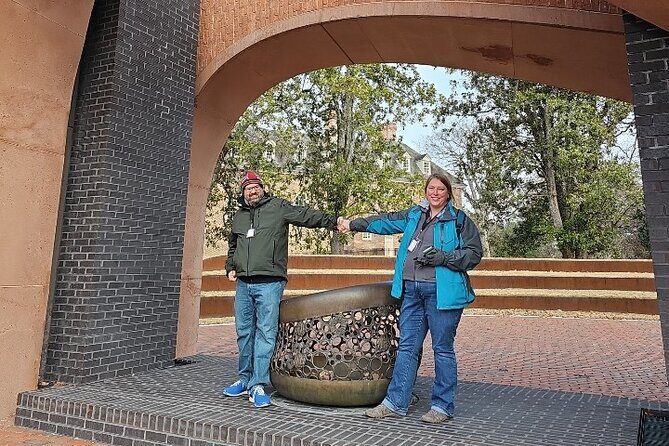 Scavenger Hunt Adventure in Williamsburg by Operation City Quest - Exploring Williamsburg’s Historic Charm Through a Different Lens