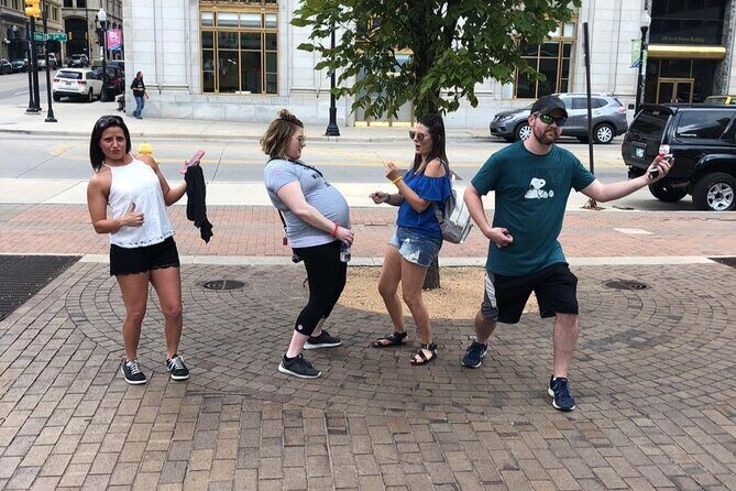 Scavenger Hunt in Chicago by Wacky Walks - Detailed Breakdown of the Itinerary