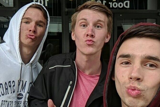 Scavenger Hunt in Philadelphia by Wacky Walks - The Sum Up