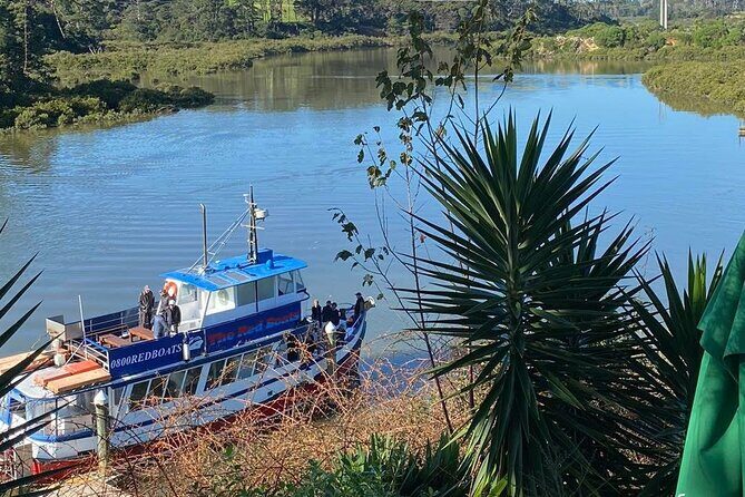 Scenic Ferry Trip to The Historic Riverhead Tavern - What We’ve Learned from Reviews