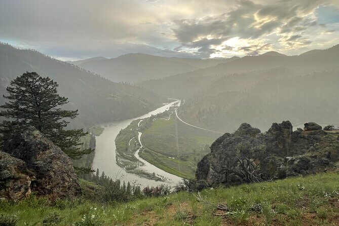 Scenic Float on the Salmon River - Half Day - The Experience: Authenticity and Scenic Beauty