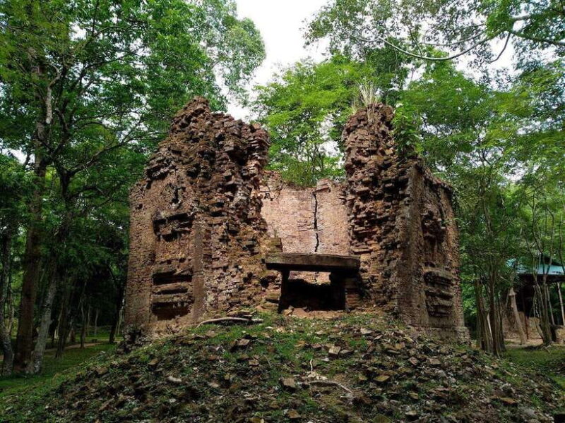 Scenic Phnom Penh to Siem Reap Transfer with Sightseeing - Practical Details and Value