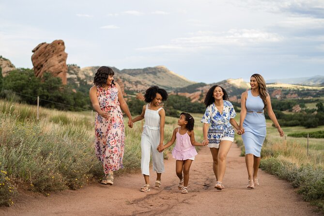 Scenic Photoshoot in Denvers Foothills - Pricing and Booking