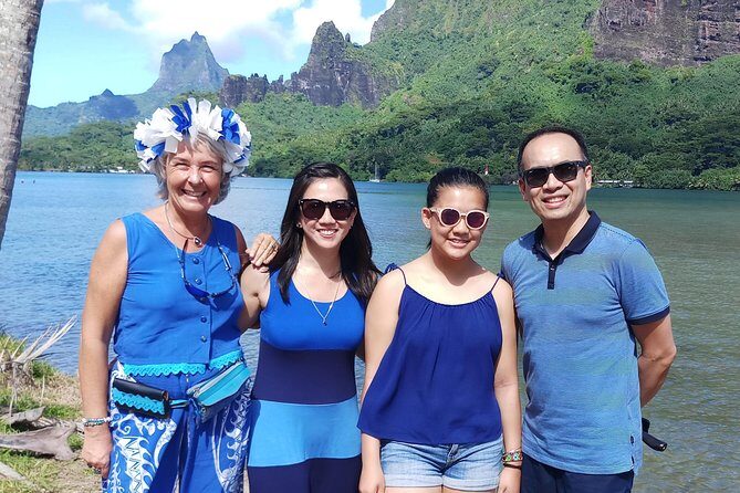 Scenic Shopping Tour - An In-Depth Look at the Itinerary and Experience