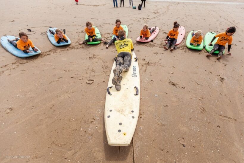 Scheveningen Beach: 1,5-Hour Surf Experience for kids - An Authentic Dutch Beach Experience for Children