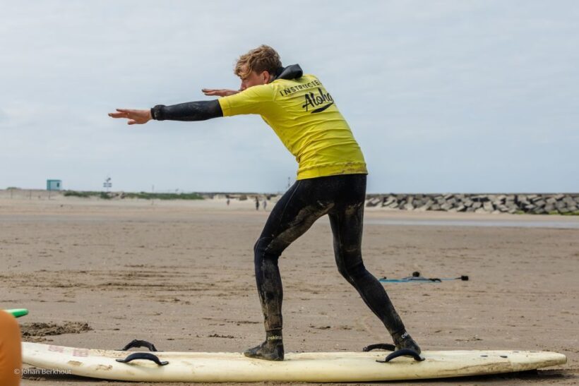 Scheveningen Beach: 2-Hour Surf Experience for Adults - Setting the Scene: What to Expect