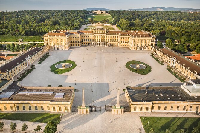 Schönbrunn Palace Vienna Ticket With 2-Course Lunch - Lunch Details