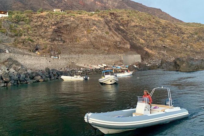 Sciara Del Fuoco From the Sea With an Aperitivo to Ginostra, Boat Tour - Scenic Coastal Cruise