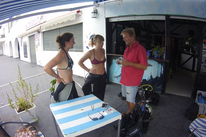Scuba Diving Beginners Session in Costa Adeje - Customer Reviews and Experiences