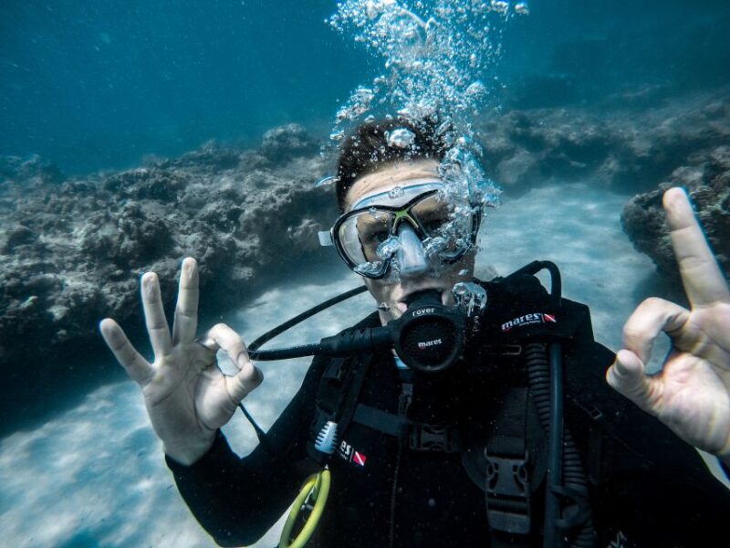 Scuba Diving for Beginners with Certified Diving Centre - Key Points