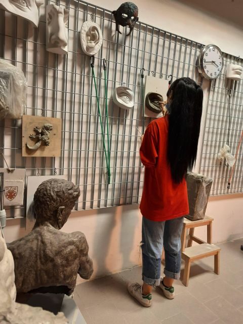 Sculpture in Florence: Classic Clay Modeling Class - How the Experience Is Structured