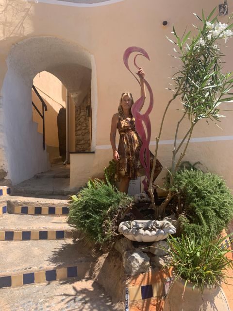 Sculpture in Ventimiglia,classic modelling class in Italy - Key Points
