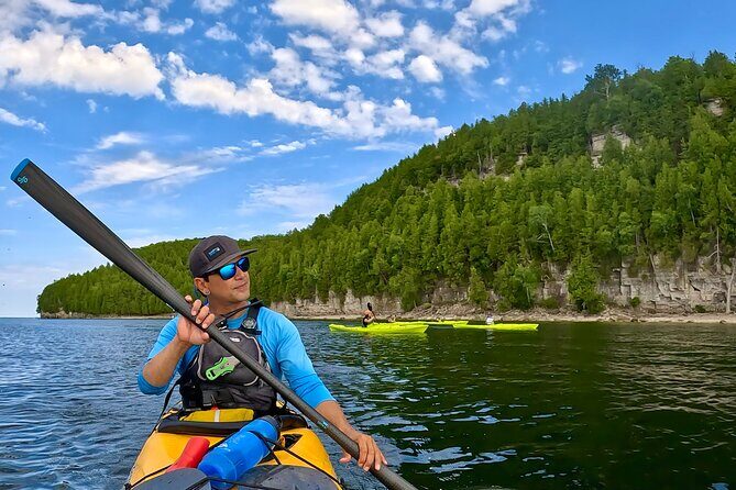 Sea Kayaking in Door County, Wisconsin - Who Will Love This Experience?