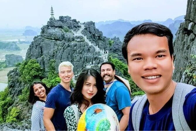 Sea Octopus Cruise and Seafood Buffet Day Tour at Halong Bay - Who Will Love This Tour?