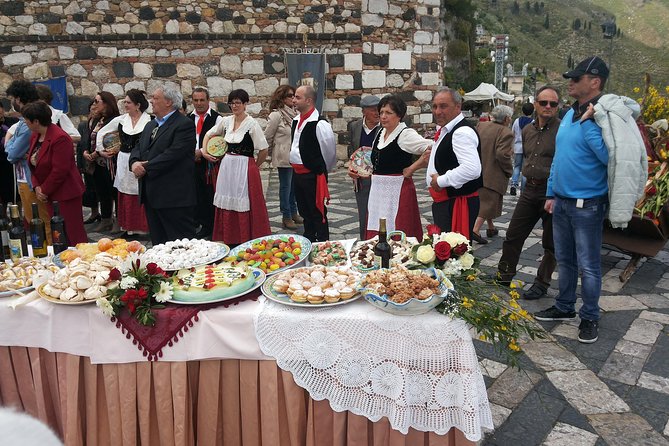 Sea, Volcano and History: Giardini Naxos, Isolabella, Etna and Taormina - Who Will Enjoy This Tour?