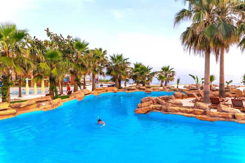 Seapark: Swimming in Pool Aquarium with Authentic Creatures - Water Activities and Facilities