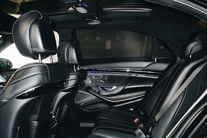 Seattle Arrival Chauffeur Driven Airport Transport - The Practical Details of the Seattle Airport Transfer