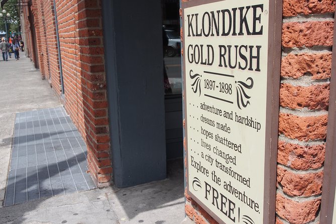 Seattle City Premier Tour - Transportation & Group Size