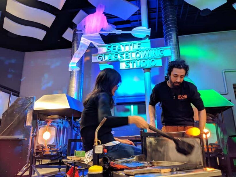 Seattle: Glassblowing Workshop  Create Your Own Art - Key Points